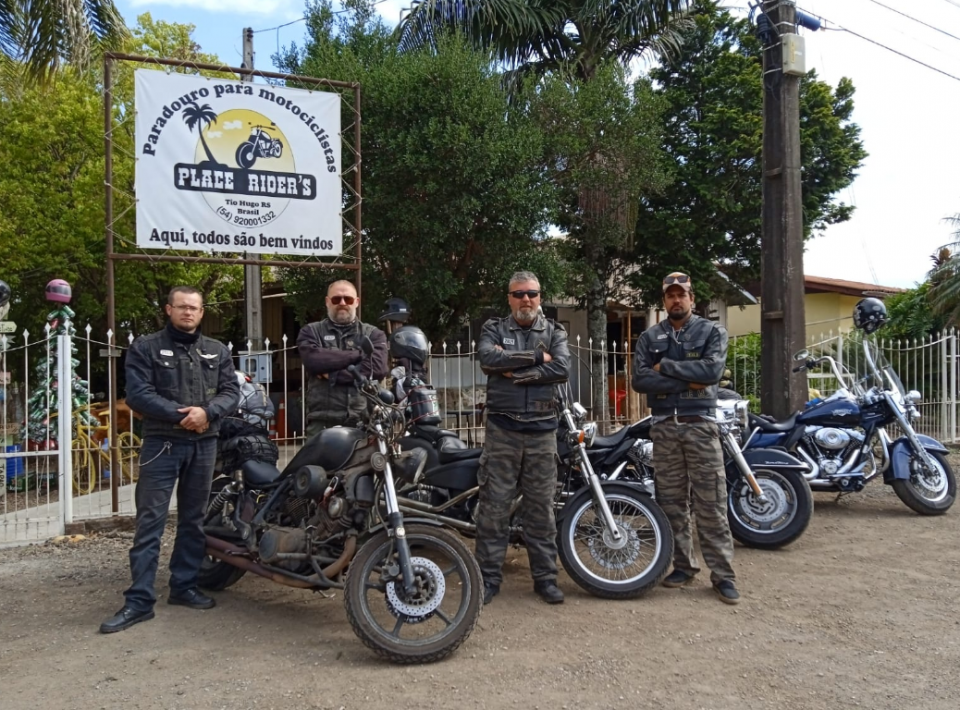 Gárgulas MC a tradição estradeira APACHE 2021 - The Riders Histories