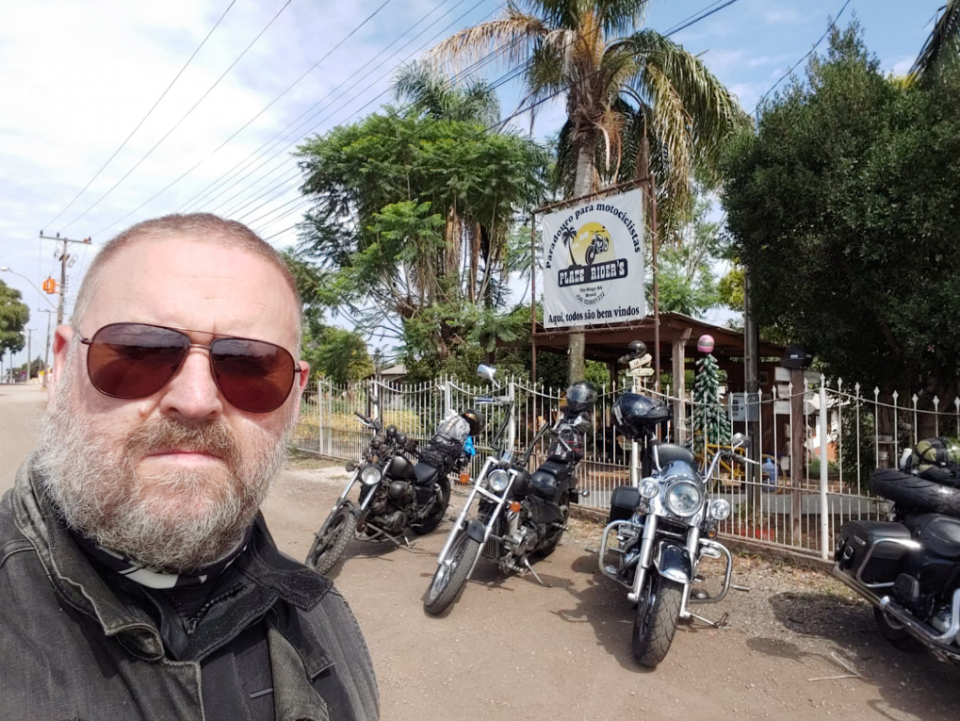 Gárgulas MC a tradição estradeira APACHE 2021 - The Riders Histories