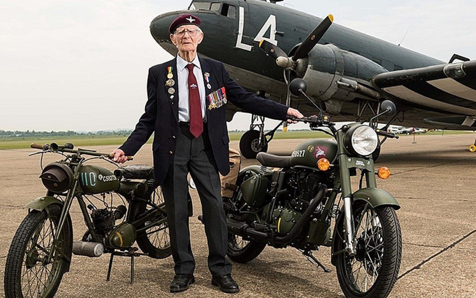 A História Triunfante da Royal Enfield Flying Flea - The Riders Histories