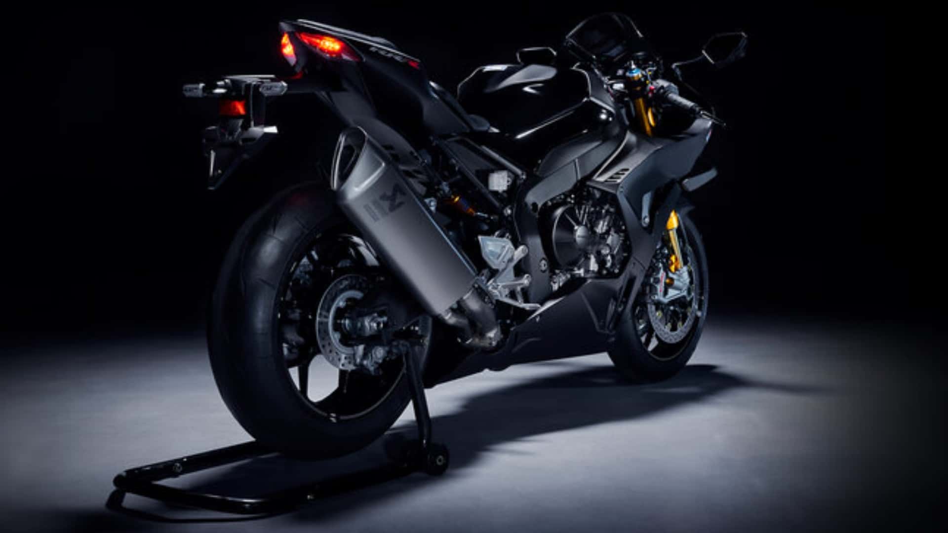 Descubra a CBR1000RR-R Fireblade SP Carbon Edition - The Riders Histories