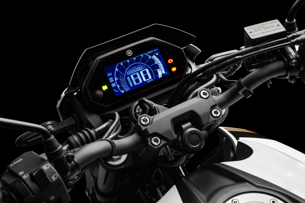Descubra a Yamaha FZ25 2025: A Nova Era de Performance e Conectividade ...