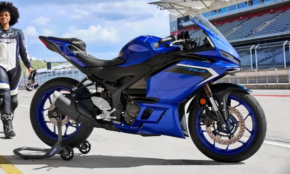 Nova Yamaha R3 2025: Um Mergulho nos Detalhes da Supersport - The ...
