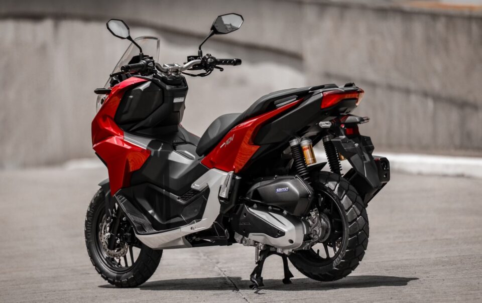 Quanto custa a Honda ADV 2025? Confira o Preço e detalhes da scooter ...
