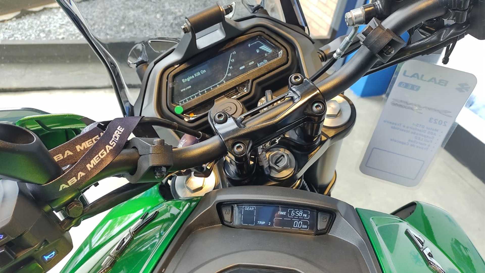 Bajaj Dominar 400 domina as naked no Brasil! - The Riders Histories